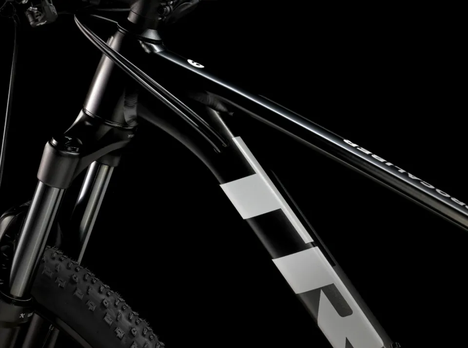 TREK PROCALIBER 6 Satin Trek Black/Lithium Grey 2024 | ElementStore.cz ...